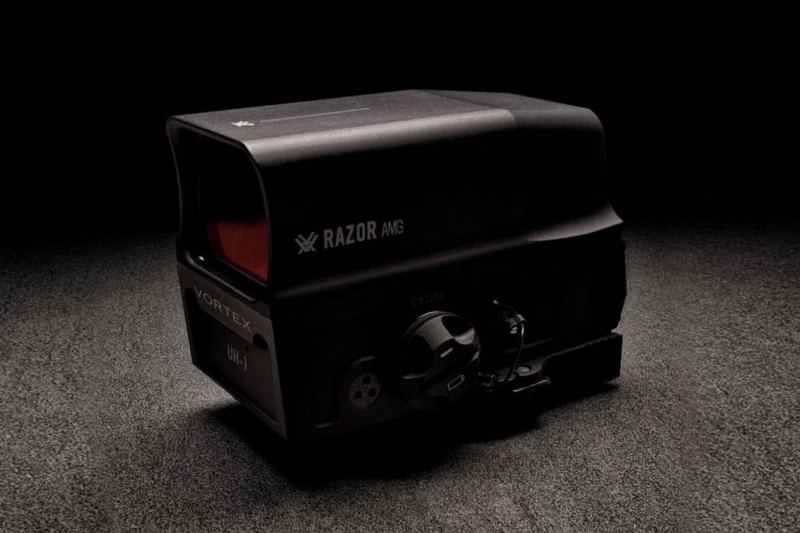 Vortex Razor AMG UH-1 Holographic Red Dot Sight Giveaway